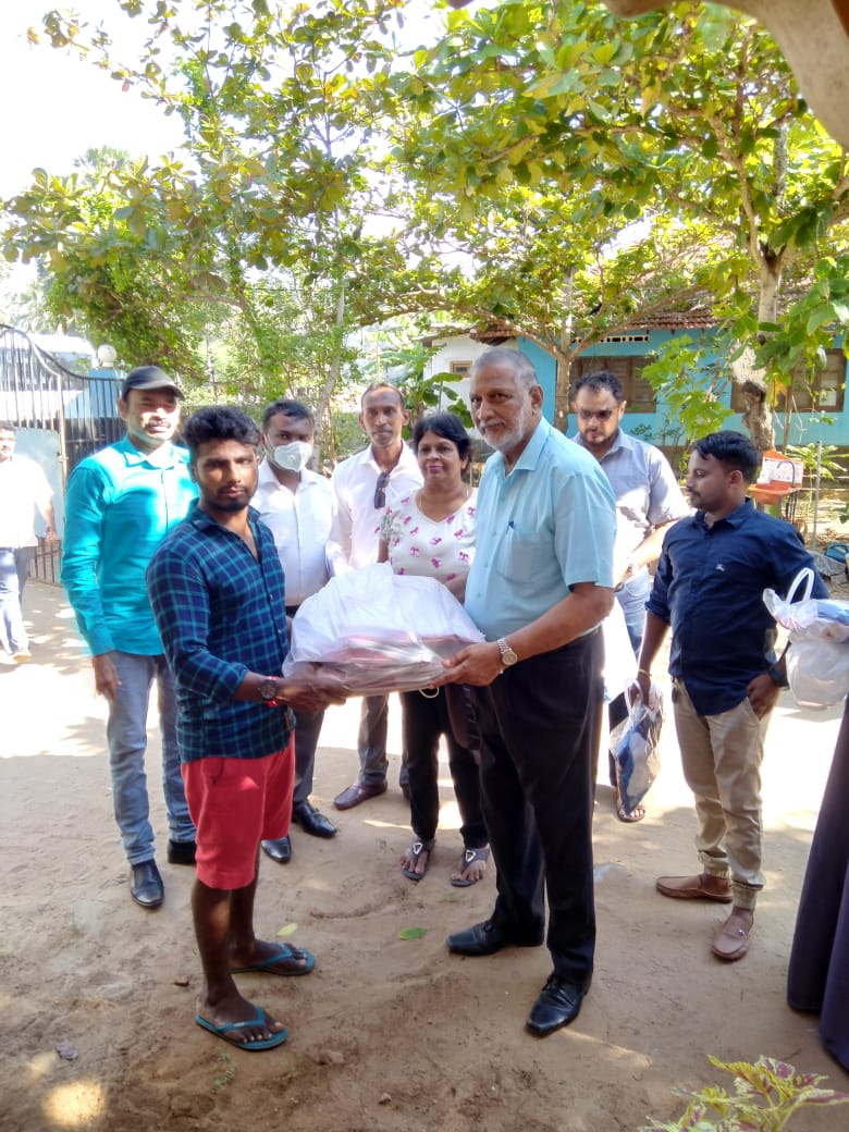 ASSISTANCE TO ELDERS HOME – Lanka Fundamental Rights Organization