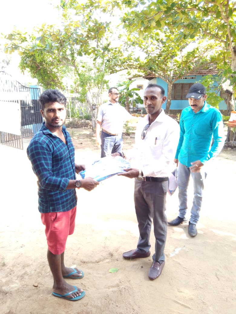 ASSISTANCE TO ELDERS HOME – Lanka Fundamental Rights Organization